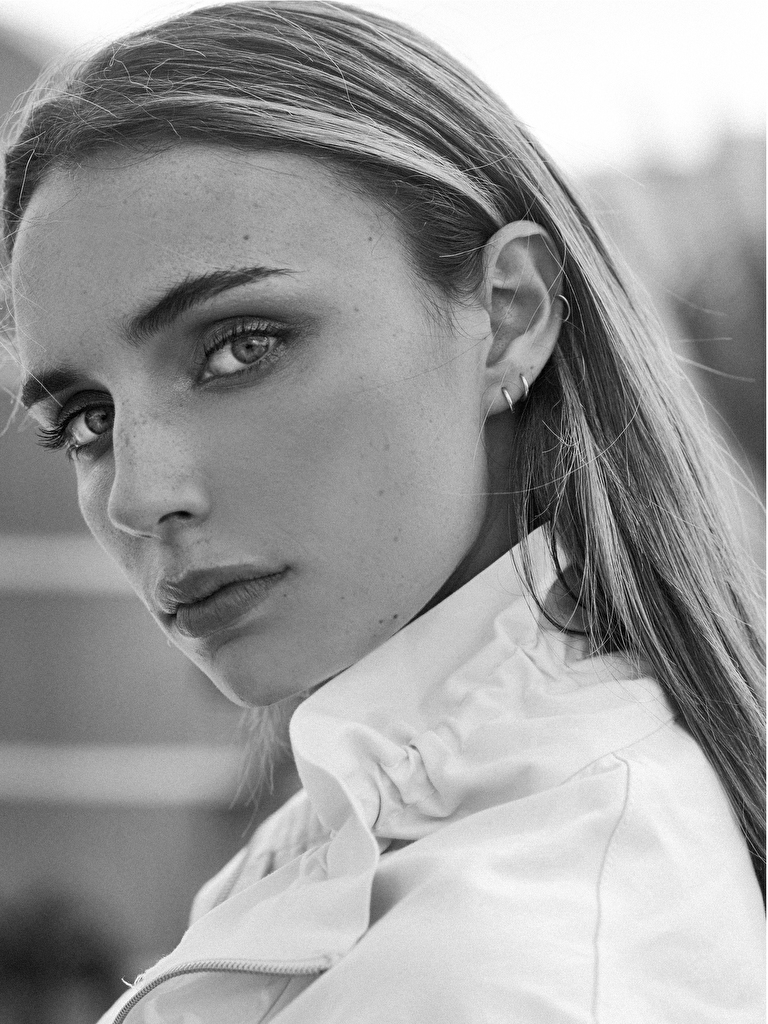 Laura Morris | Select Miami | Select Model Management