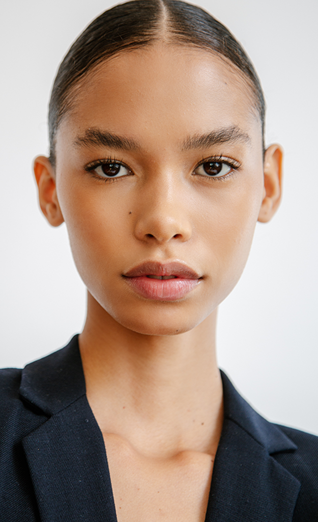 HELOISA | Select London | Select Model Management