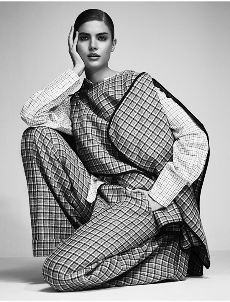 Isa Boer | Women | Select Milano | Select Model Management